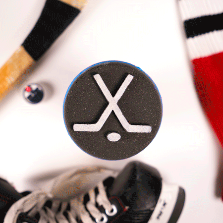 Hockey Puck- Bath Bomb with shoe charm – Happy Hippo Bath Co